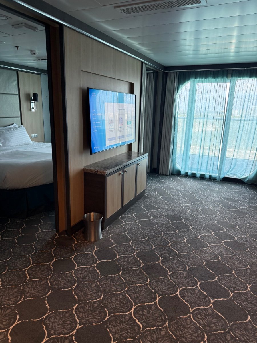 Sky Class Suite Newbie on Symphony of the Seas: Any Helpful Tips For ...
