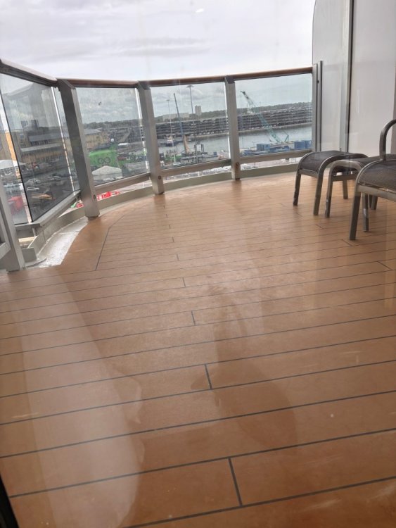 What are the benefits of a Club Balcony? - Cunard Line - Cruise Critic ...