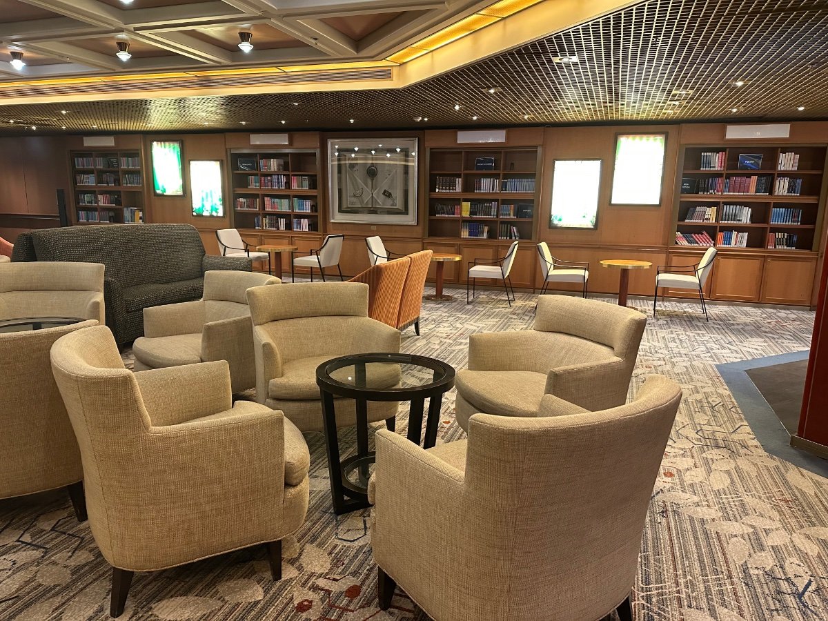 What is the Library Cafe on the Volendam please? - Holland America Line ...