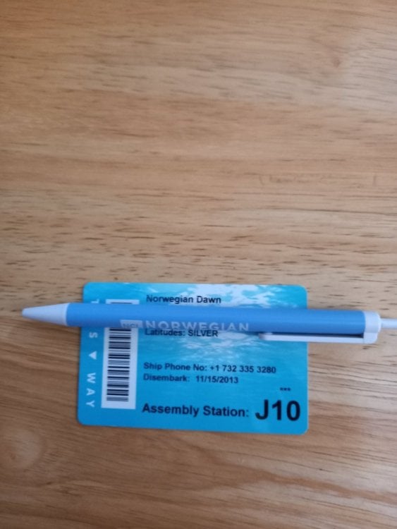 New NCL key card design - blue cards for new guests - Norwegian Cruise ...