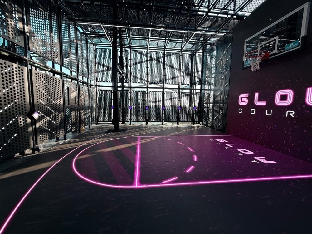 NCL Aqua - Pickleball & Glow courts - Norwegian Cruise Line - Cruise ...