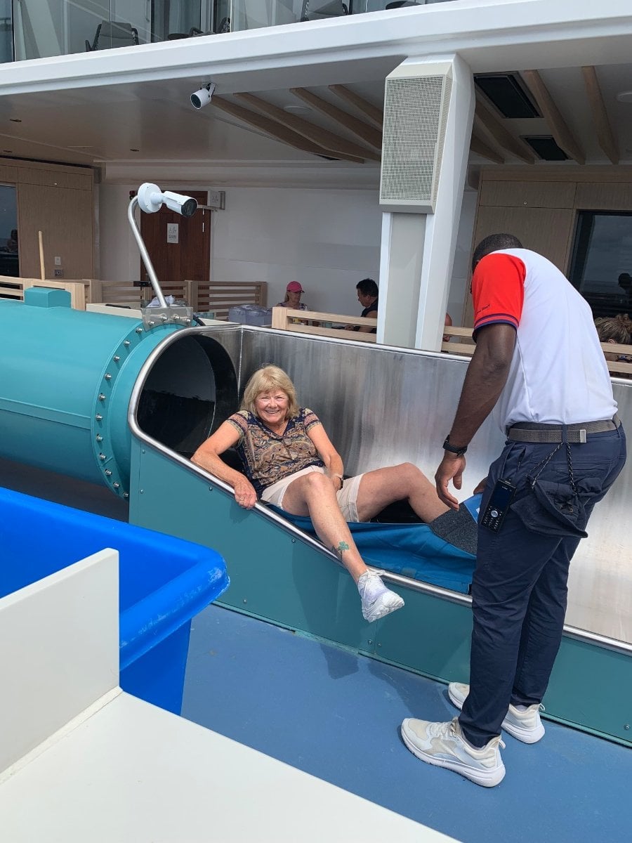 Aqua coaster and drop slide - Norwegian Cruise Line - Cruise Critic ...