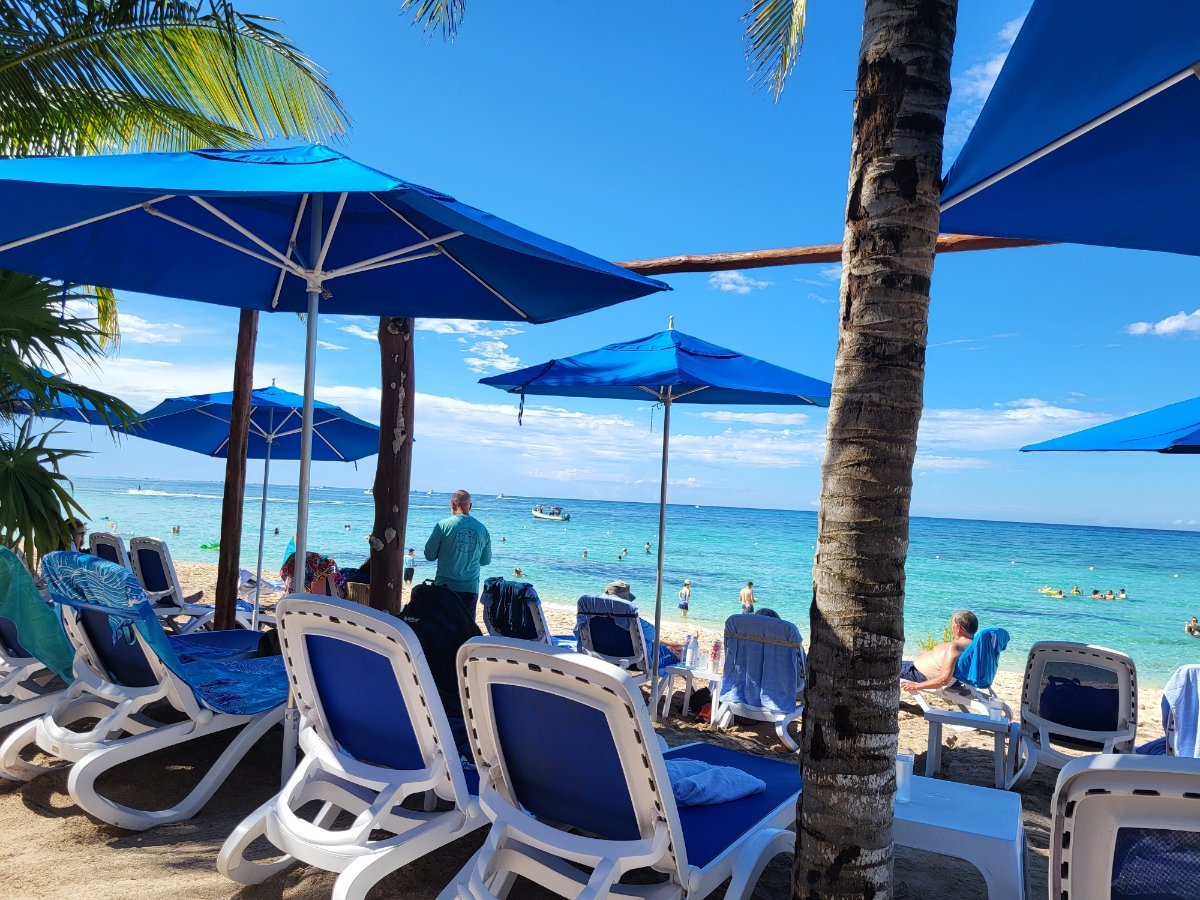 RCCL excursion to Kuza Beach Club in Cozumel - Cozumel - Cruise Critic ...
