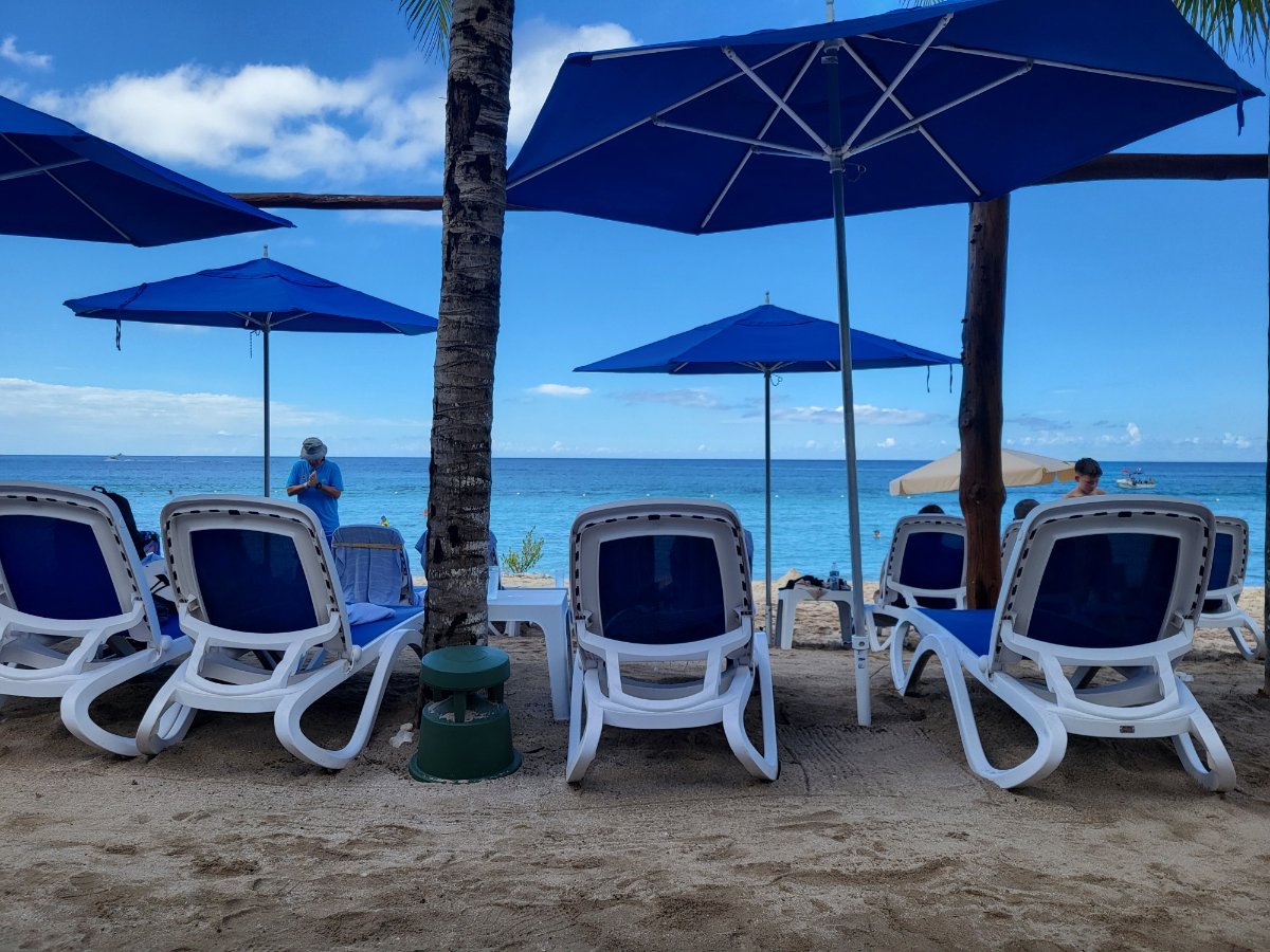 RCCL excursion to Kuza Beach Club in Cozumel - Cozumel - Cruise Critic ...