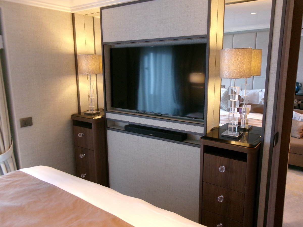 Jr PH Suite = OK for 3 PAX? - Crystal - Cruise Critic Community