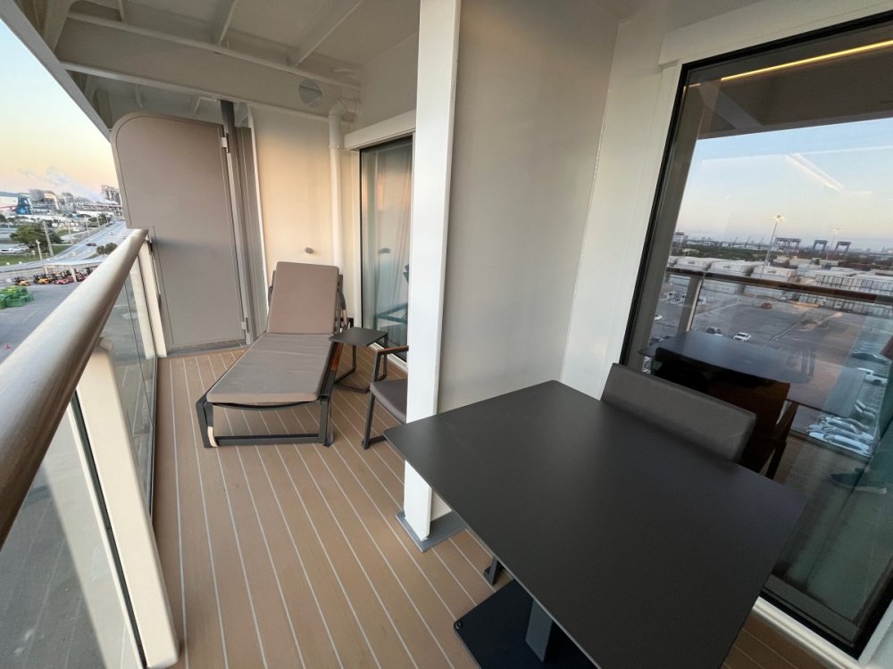 Silver Nova/Ray Medallion Suite Balcony: Questions - Silversea - Cruise ...
