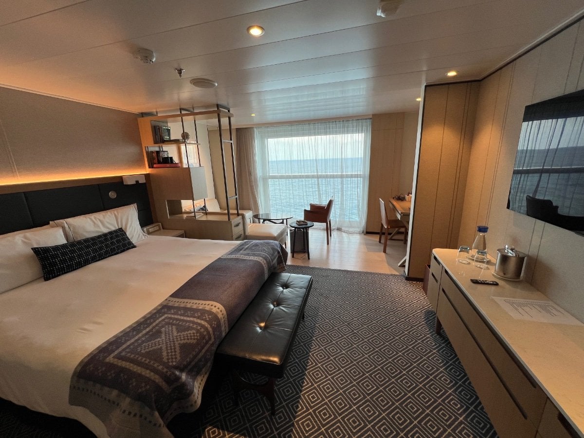 Live from Viking Polaris Panama Canal & the Americas March 17-April 5 ...