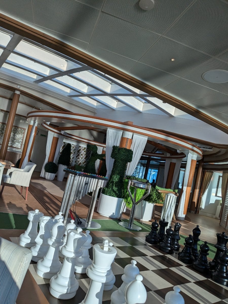 Hollywood conservatory on majestic - Princess Cruises - Cruise Critic ...