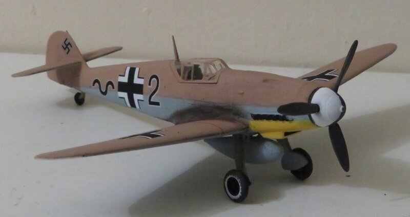 Airfix 1/72 Bf.109F trop Starter Set Black 1 - Airfix - Hornby Hobbies ...