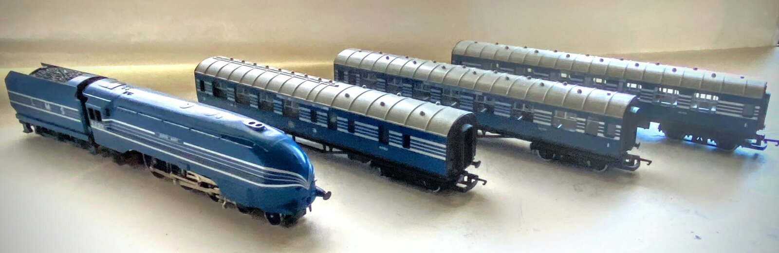 Coronation Scot train-2 - Hornby - Hornby Hobbies Community