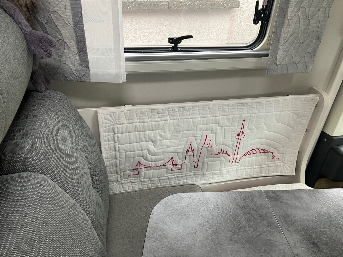 Skyline - ein Stickquilt - Patchwork und Quilting - Hobbyschneiderin 24
