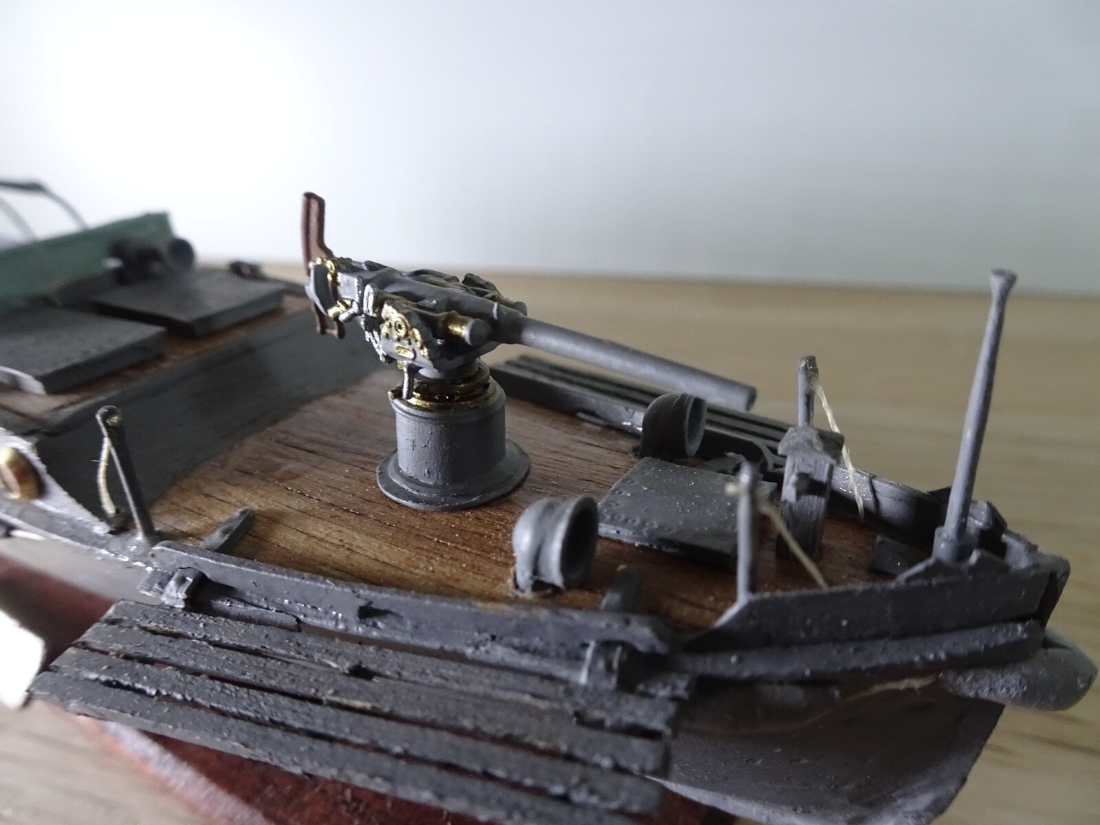 HMS Mimi by Menne Kosian - 1:72 scale - Model Ship World