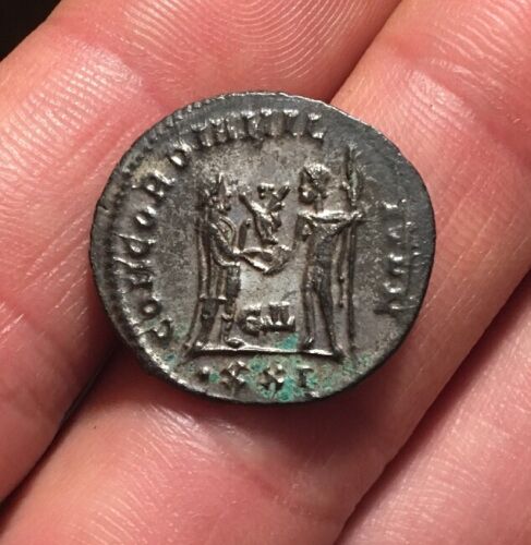 No more hands on photos - Roman Imperial Coins - Numis Forums