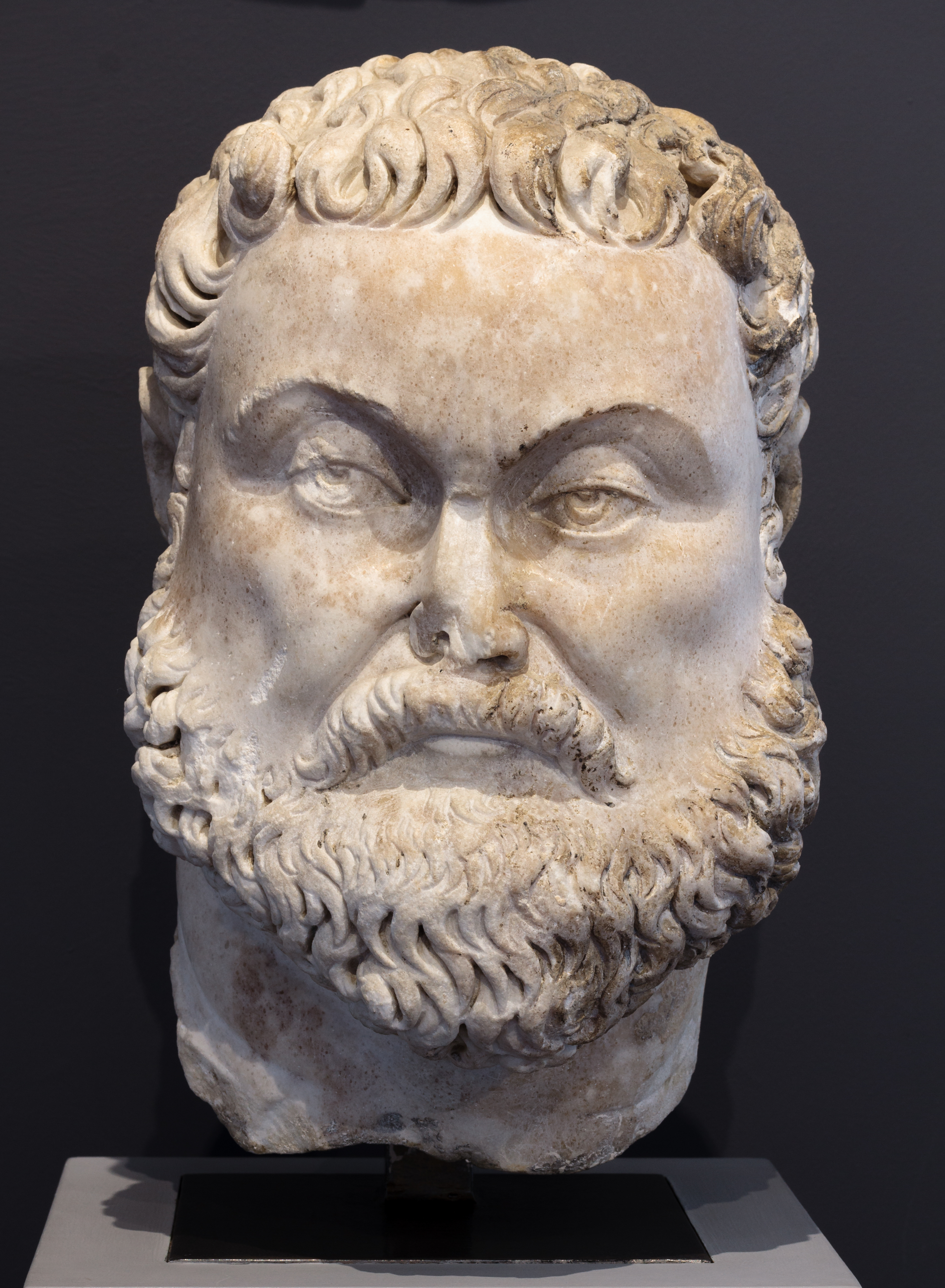 a Maximianus with an interesting bust - Roman Imperial Coins - Numis Forums