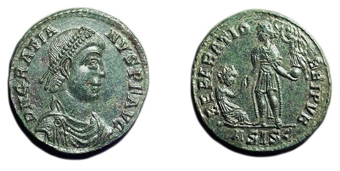 A personification of Alexandria bowing to Hadrian (plus some other ...