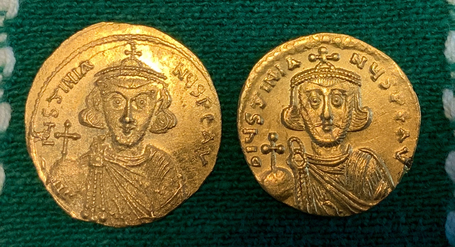 The epic Byzantine portrait thread - Page 10 - Byzantine Coins - Numis ...