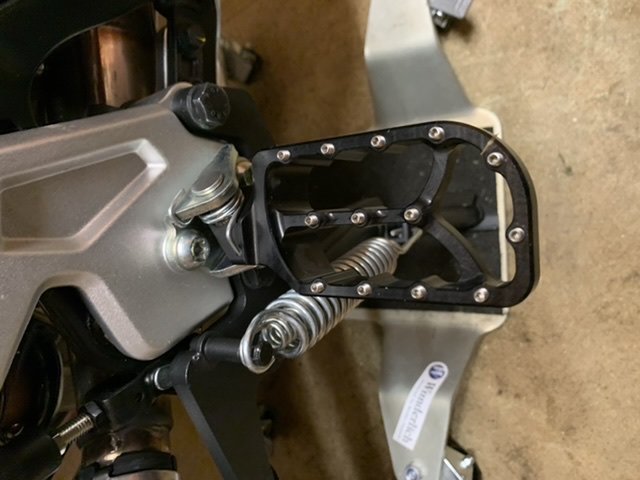 DIY Tenere 700 Rade Foot pegs install - Tenere 700 DIY Tech Tips ...