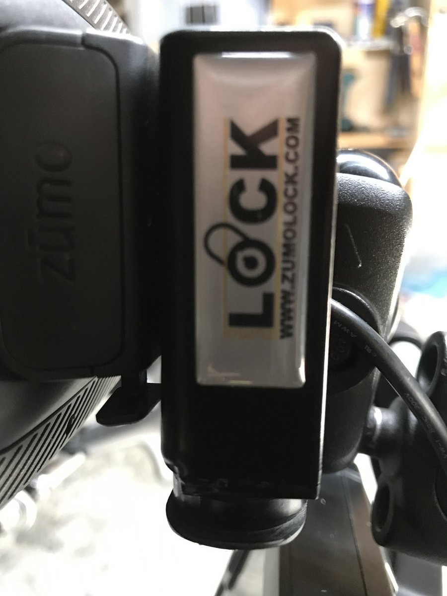 Installi9ng Garmin GPS on cross bar - Tenere 700 DIY Tech Tips - Yamaha ...