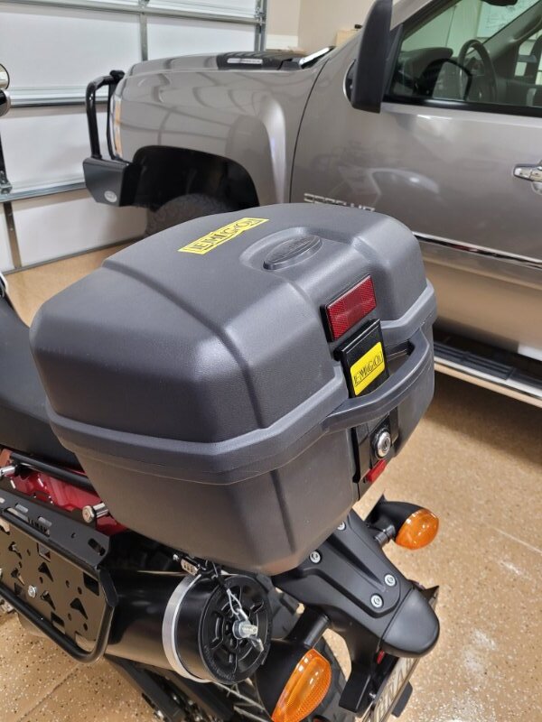 Emgo topcase on RR tail rack - Tenere 700 DIY Tech Tips - Yamaha Tenere ...