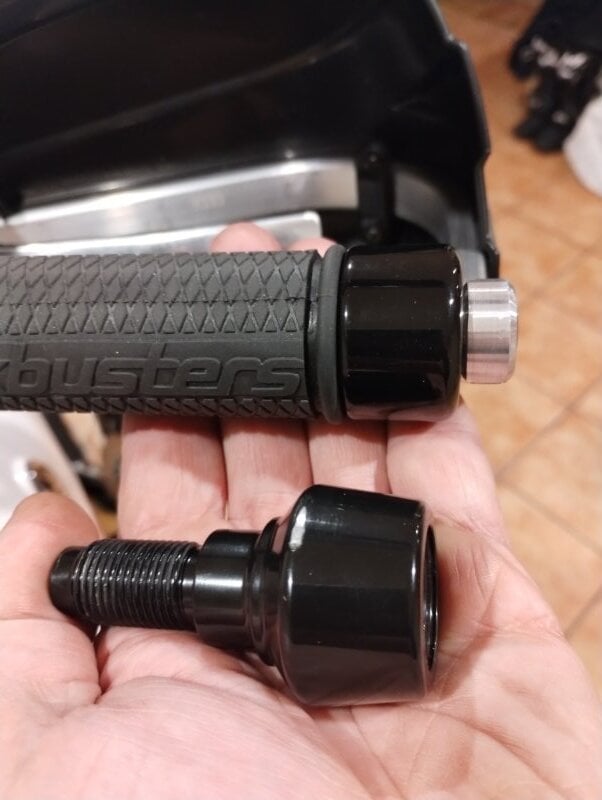 Aftermarket handlebars - Parts and upgrades reviews - Yamaha Tenere 700 ...