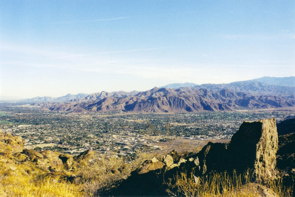 Palm Springs from the North Lykken Trail. - Nature - Photo.net