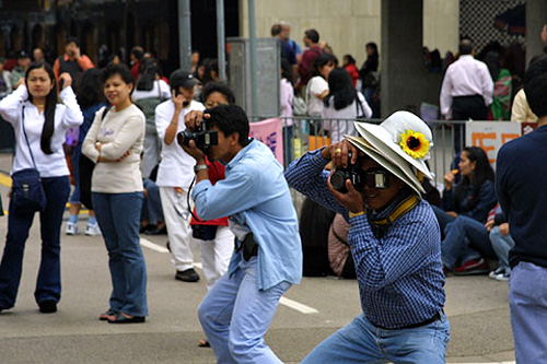 No Words: Photographers At Work - Leica and Rangefinders - Photo.net