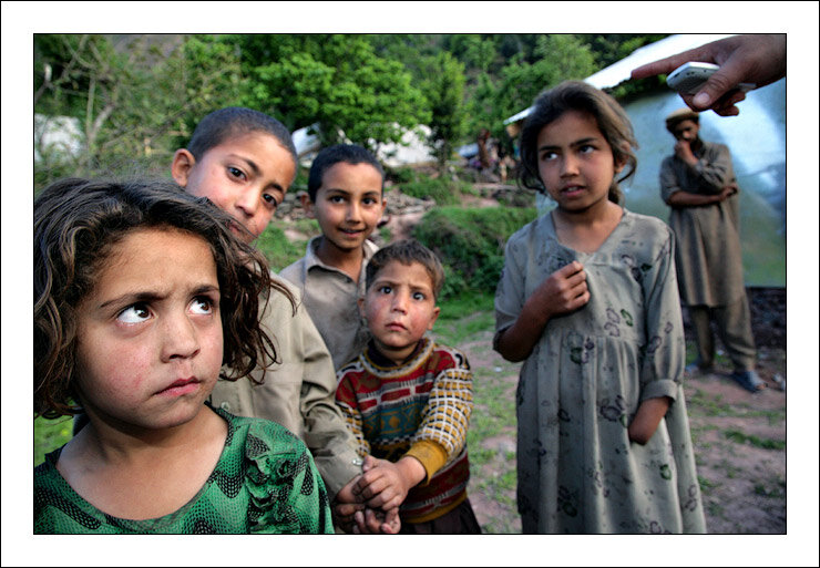 Pakistan six months after the earthquake - Chilren from a destroyed ...