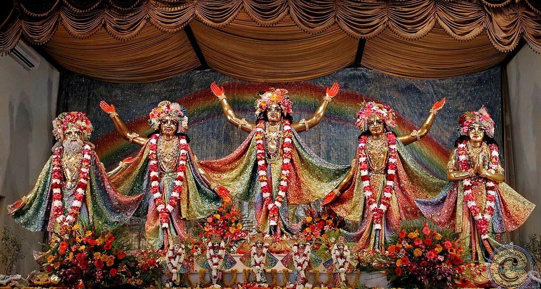 God in 5 forms - Pancha-tattva, Mayapur - Fine Art - Photo.net