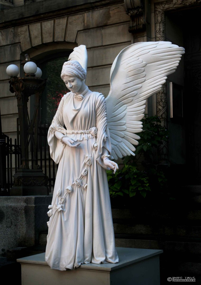human statue - Street - Photo.net