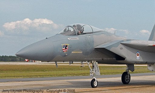 One close-up image of a U.S. Air Force F-15 fighter - Uncategorized ...