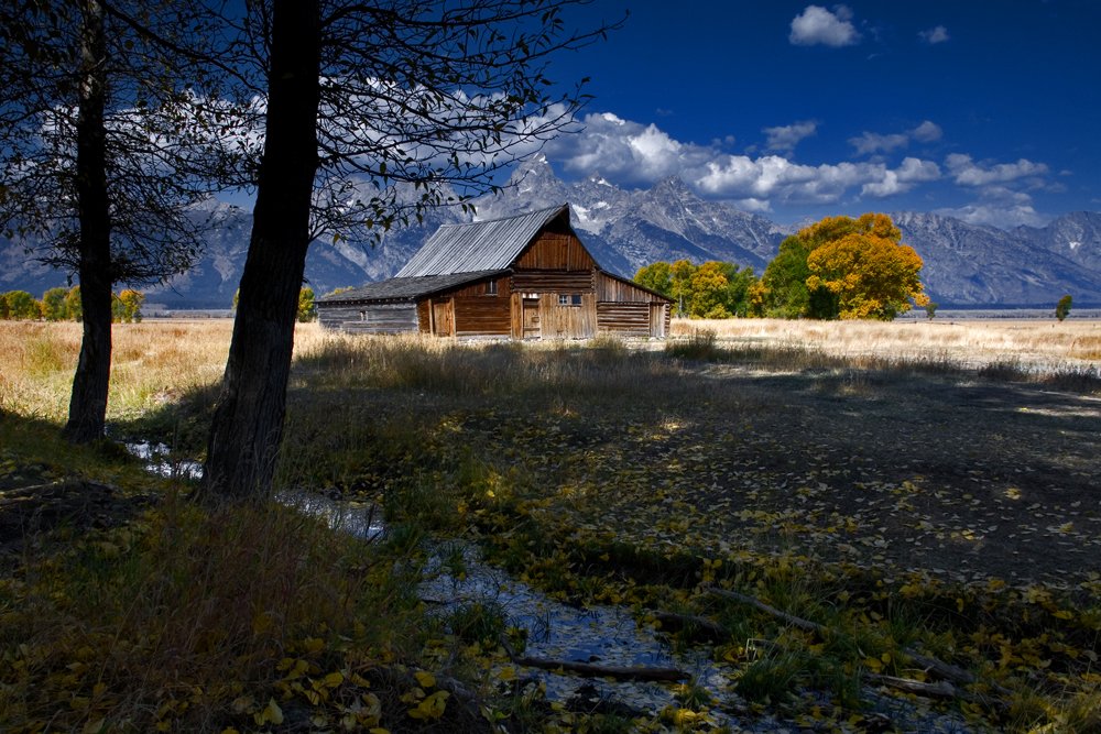 Barn with fall colors and Teton backdrop Wyoming - Landscape - Photo.net