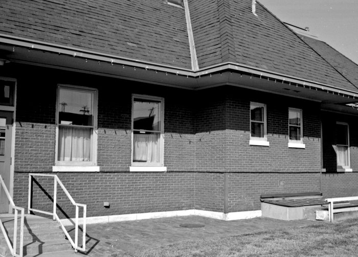 'Brick' wall challenge. - Leica and Rangefinders - Photo.net
