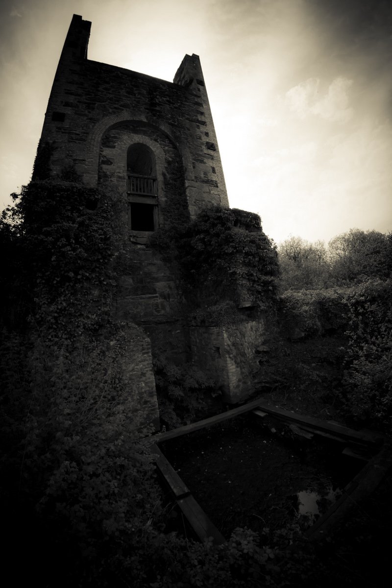 Old shaft in Cornwall - Architecture - Photo.net