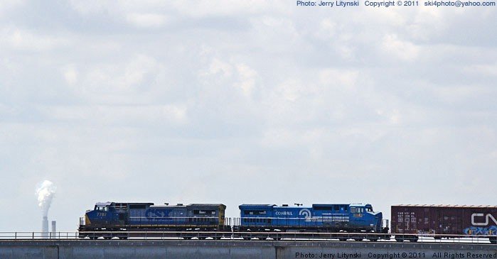 Going west: CSX Engine No. 7787 leads ConRail Engine No. 7301 across ...