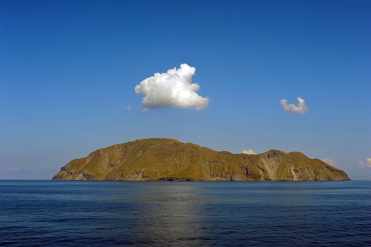 The Falconera Island - Nature - Photo.net
