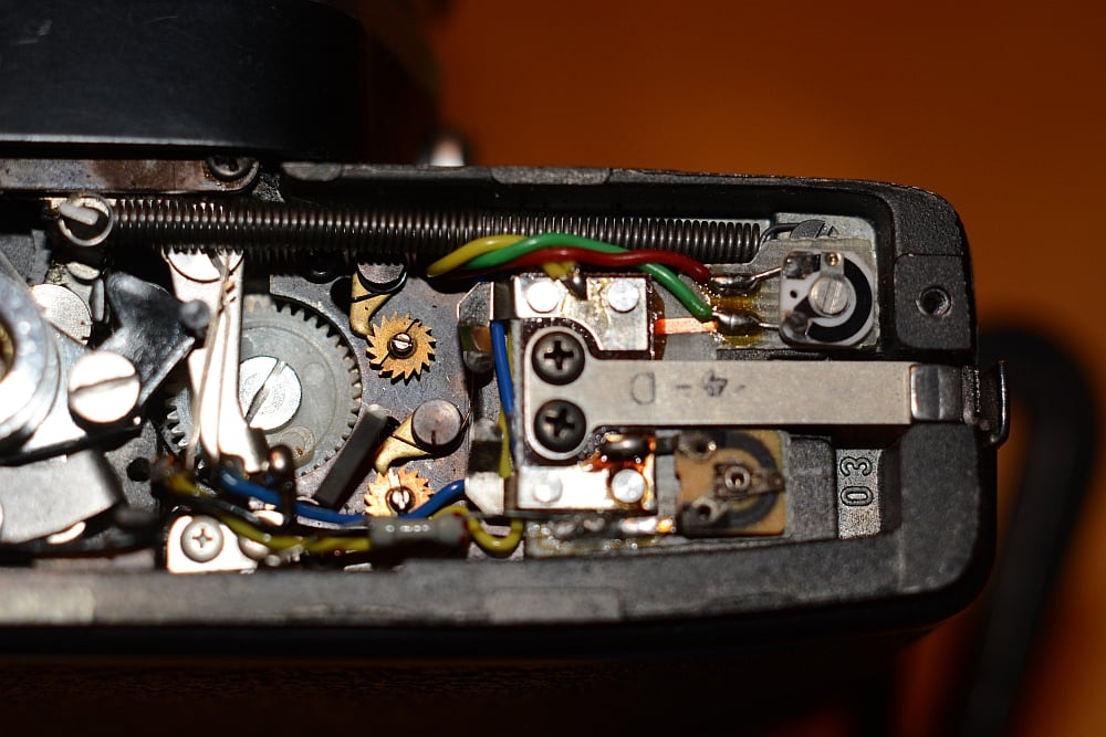 Minolta SRT102 Wiring Repair - Classic Manual Film Cameras - Photo.net