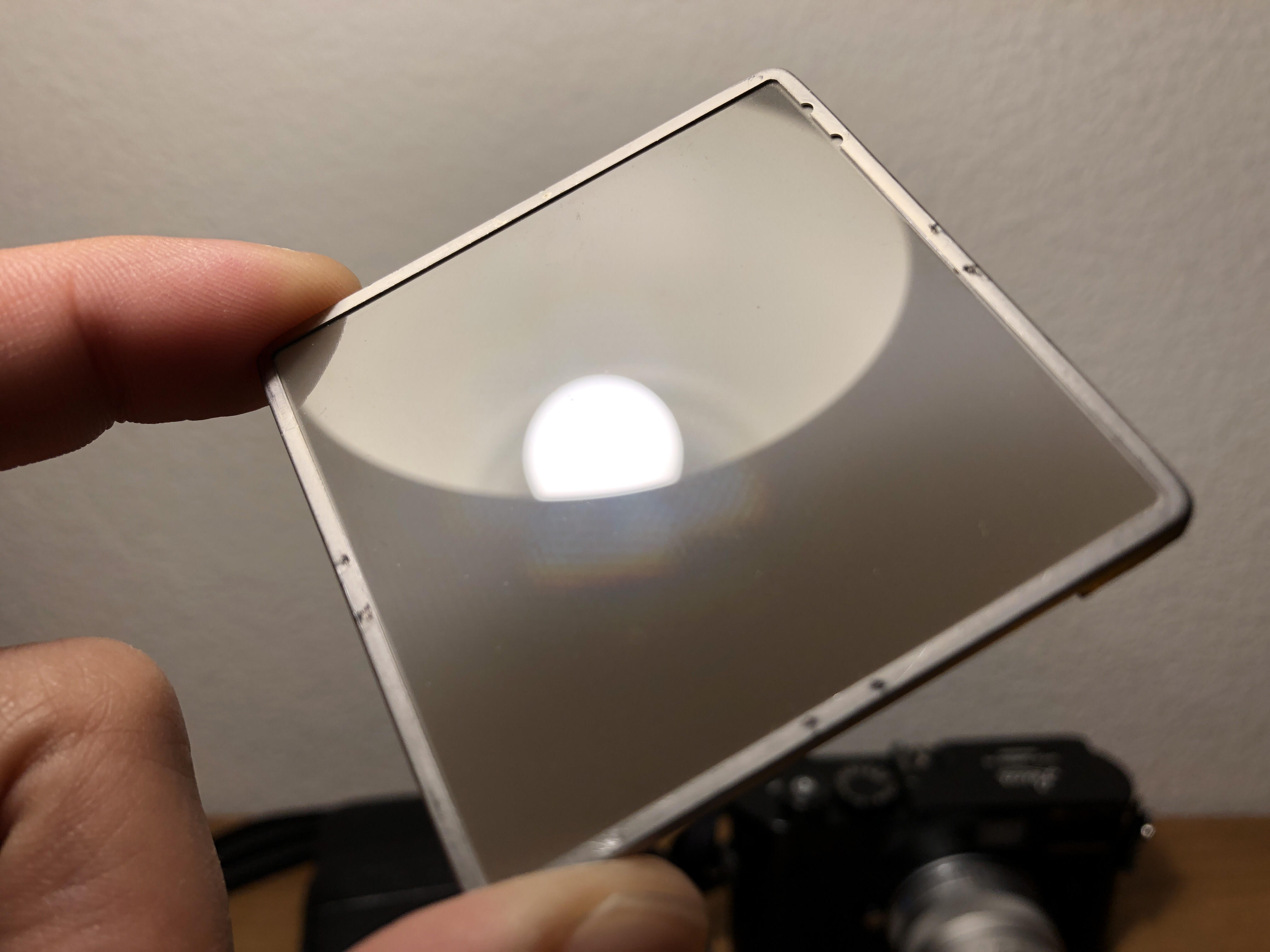 Hasselblad Acute Matte D screen with NO crosshairs? Counterfeit ...