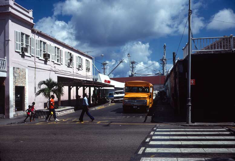 School Bus - No Words - Photo.net