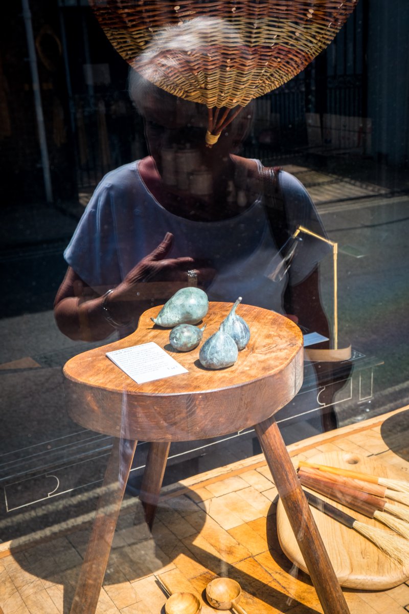Window display and reflection - Street - Photo.net