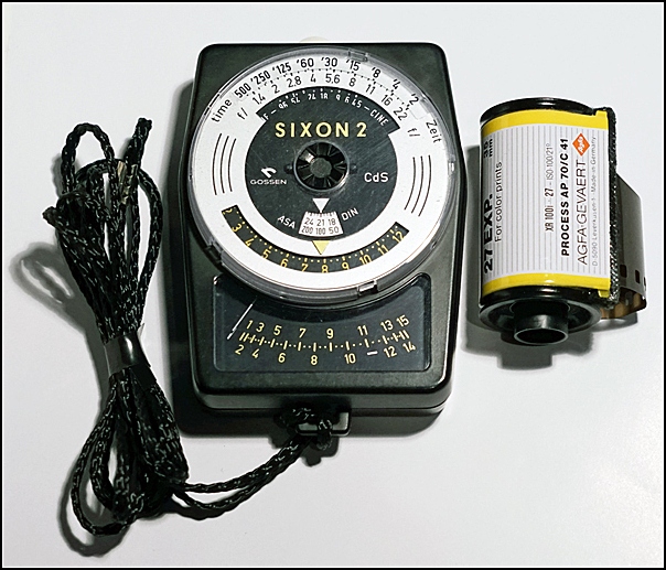 SMALL Light Meter - Classic Manual Film Cameras - Photo.net