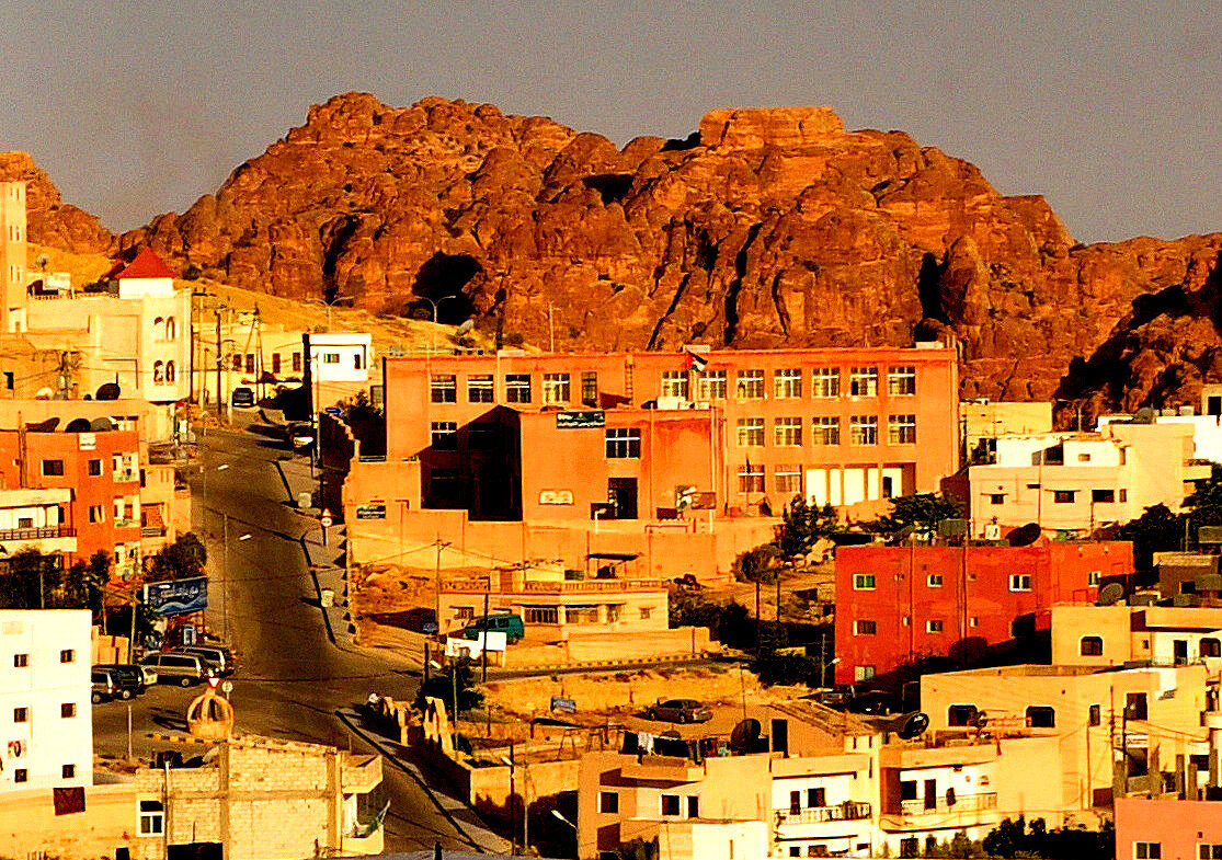 City outside Petra Jordan.JPG - Cityscape - Photo.net