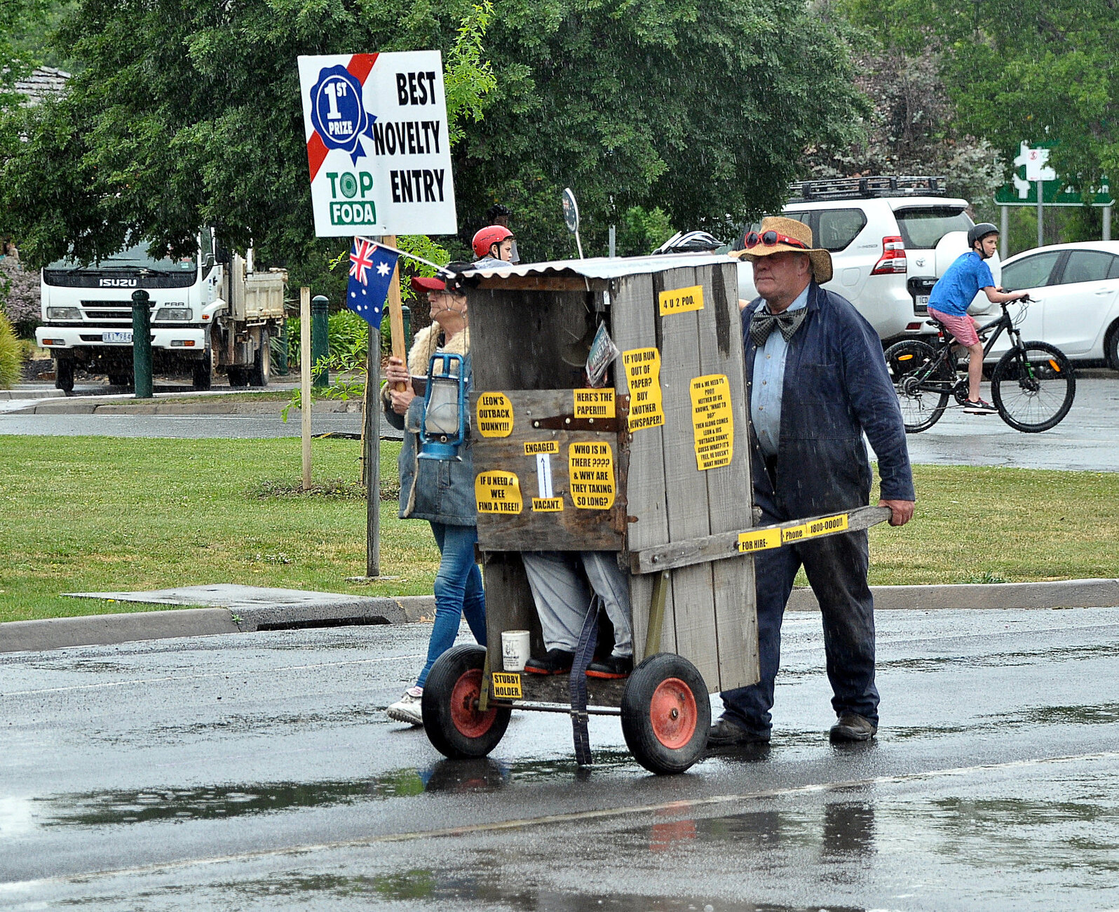 Portable loo.JPG - Funny - Photo.net