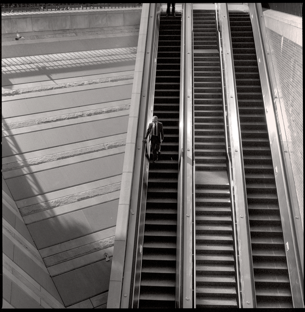 Entering/Exiting the Subway Station - No Words - Photo.net