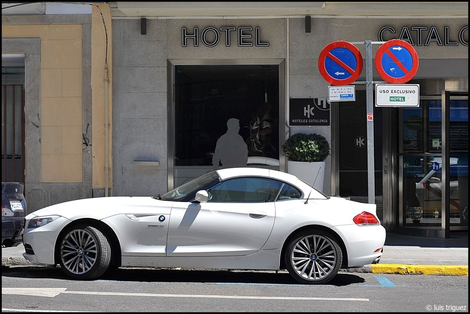 Badly Parked - No Words - Photo.net