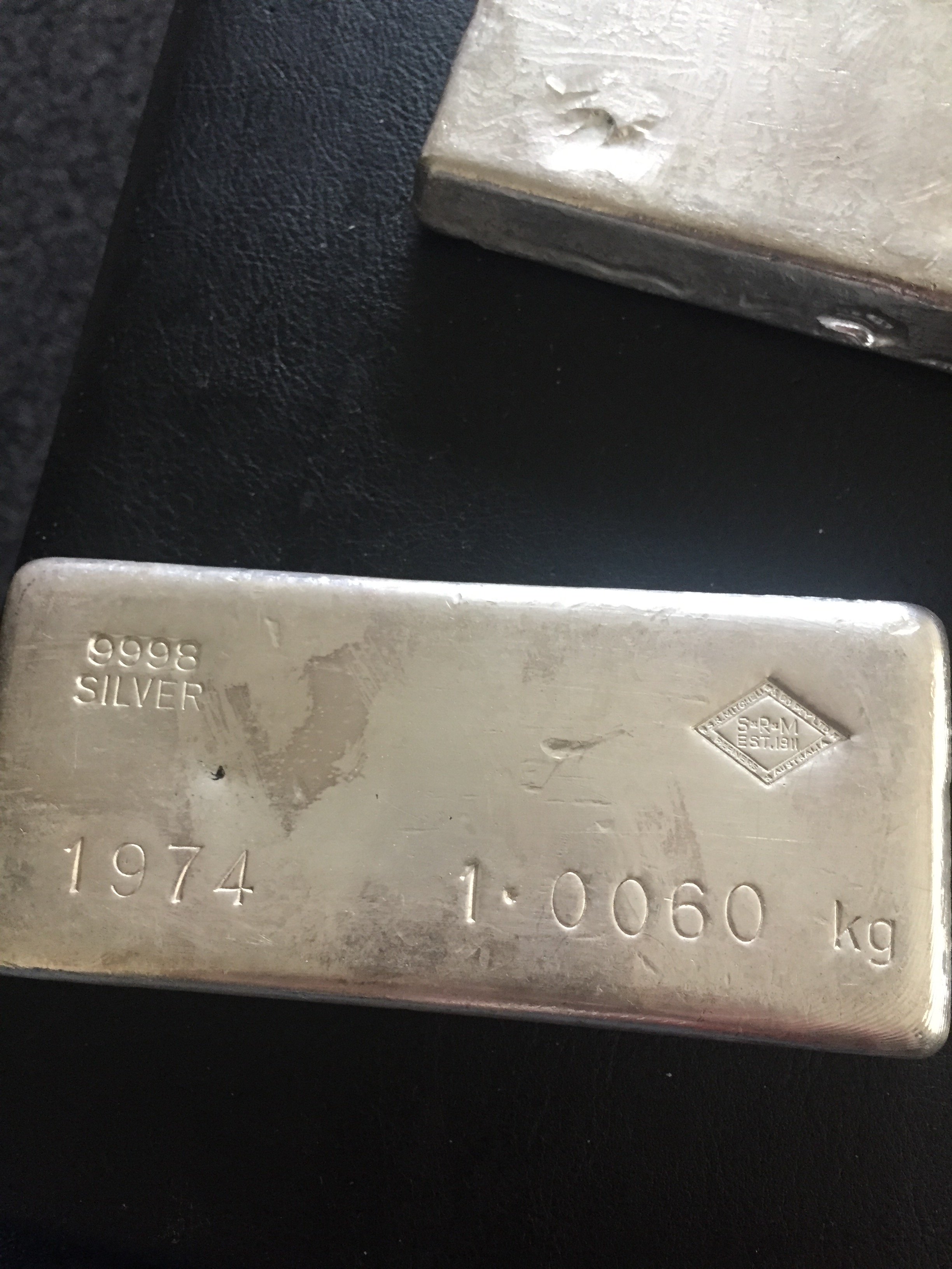1kg Vintage silver bars and 1oz silver Bullets - UK (Ungraded) - The ...