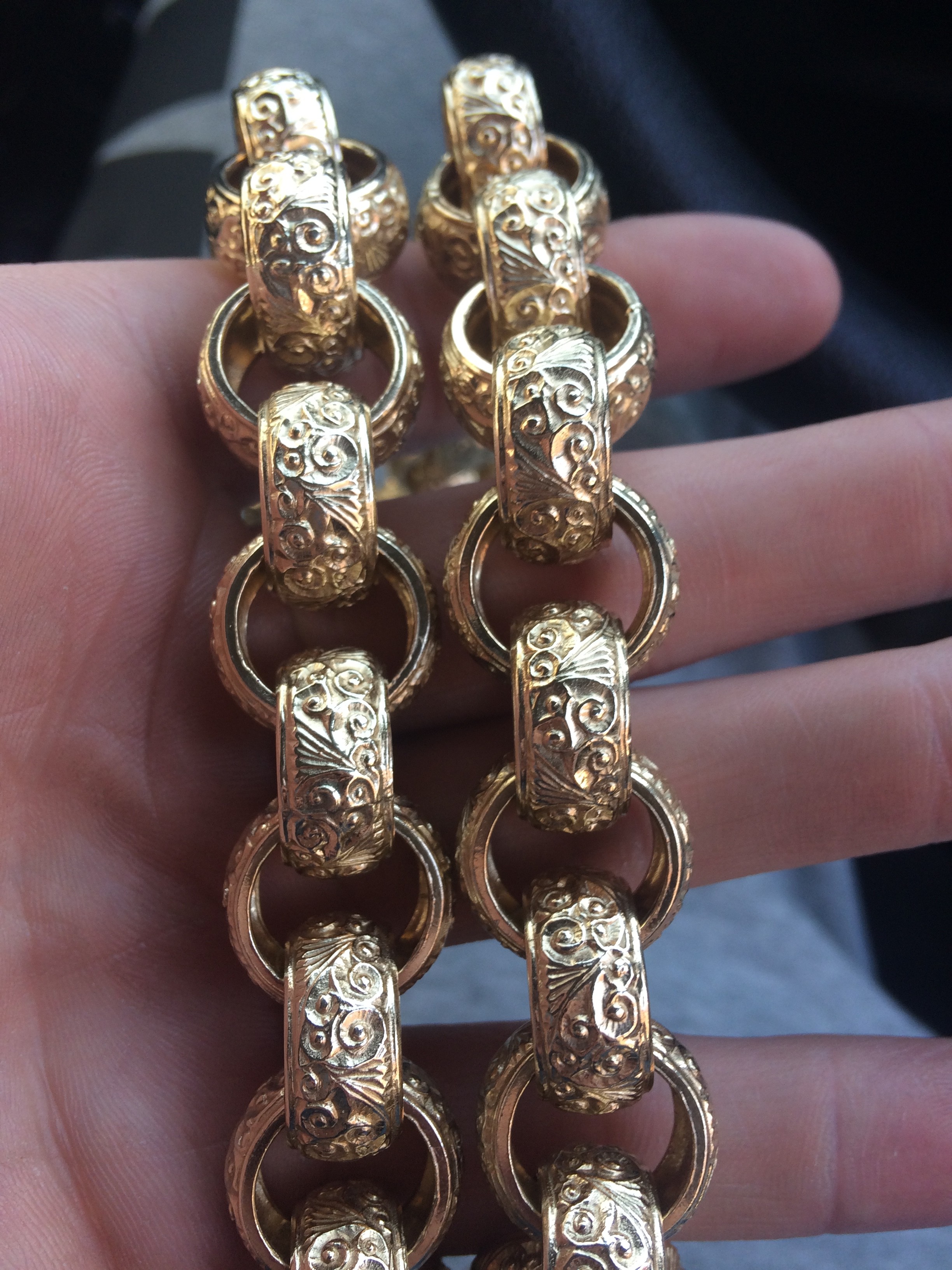 Huge Gold Chain - Gold - The Silver Forum