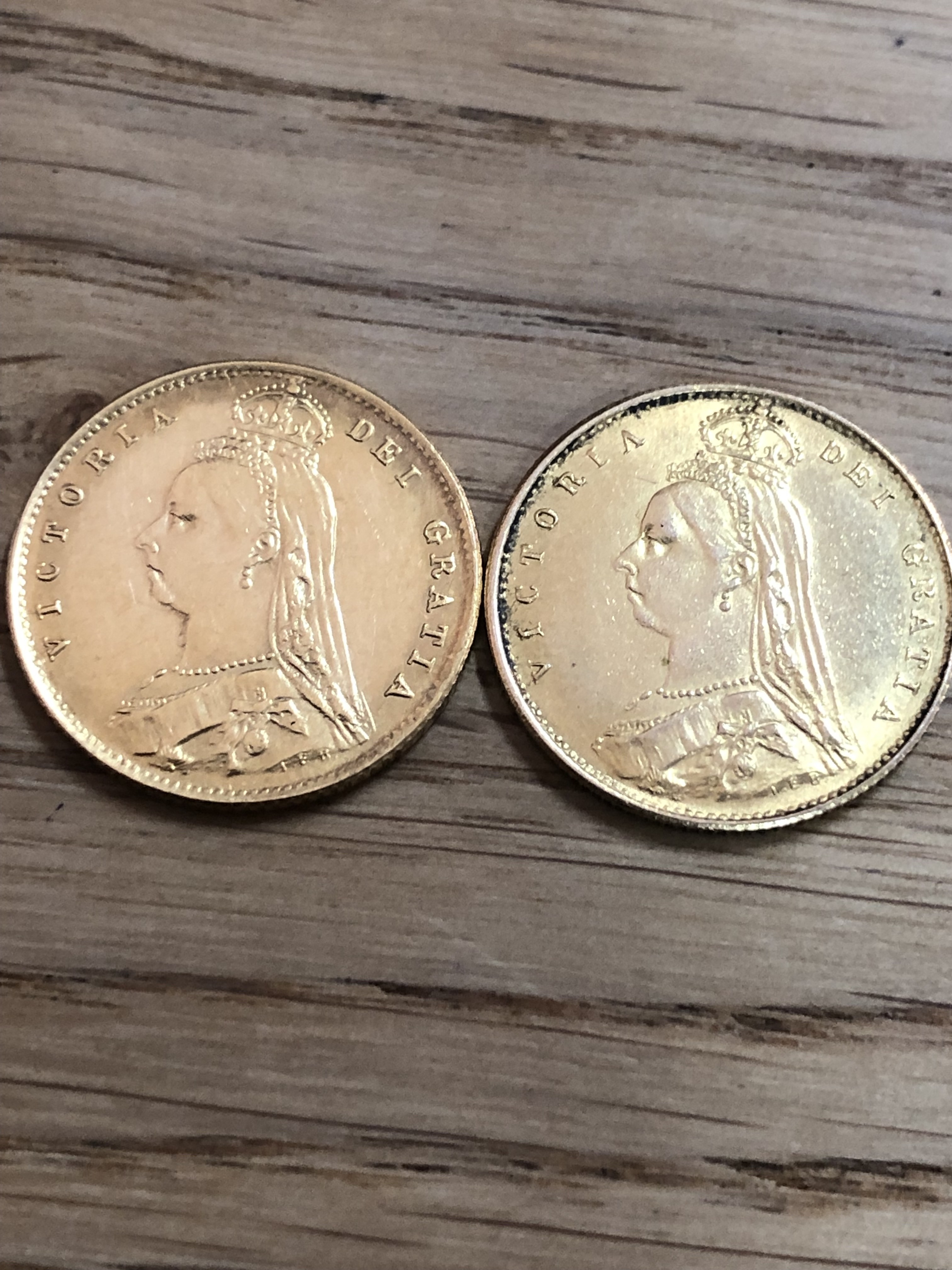 Fake Jubilee Shield Half Sovereigns (1887) - Gold - The Silver Forum