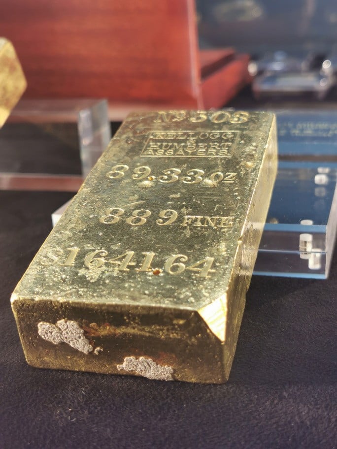 Gold ingots from SS Central America shipwreck (with photo) - Gold - The ...