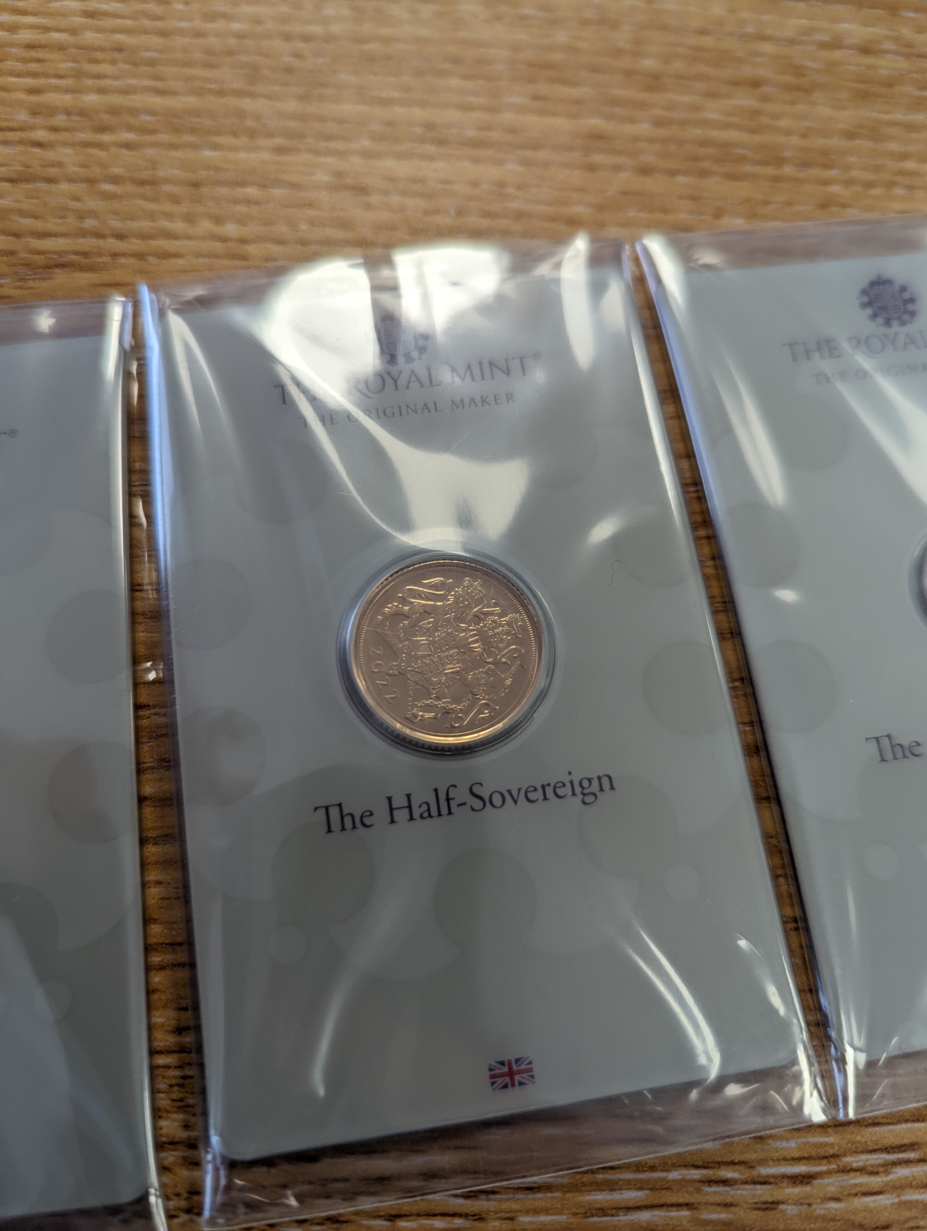 Gold 2022 4 sovereign set bullion blister pack now selling seperately ...