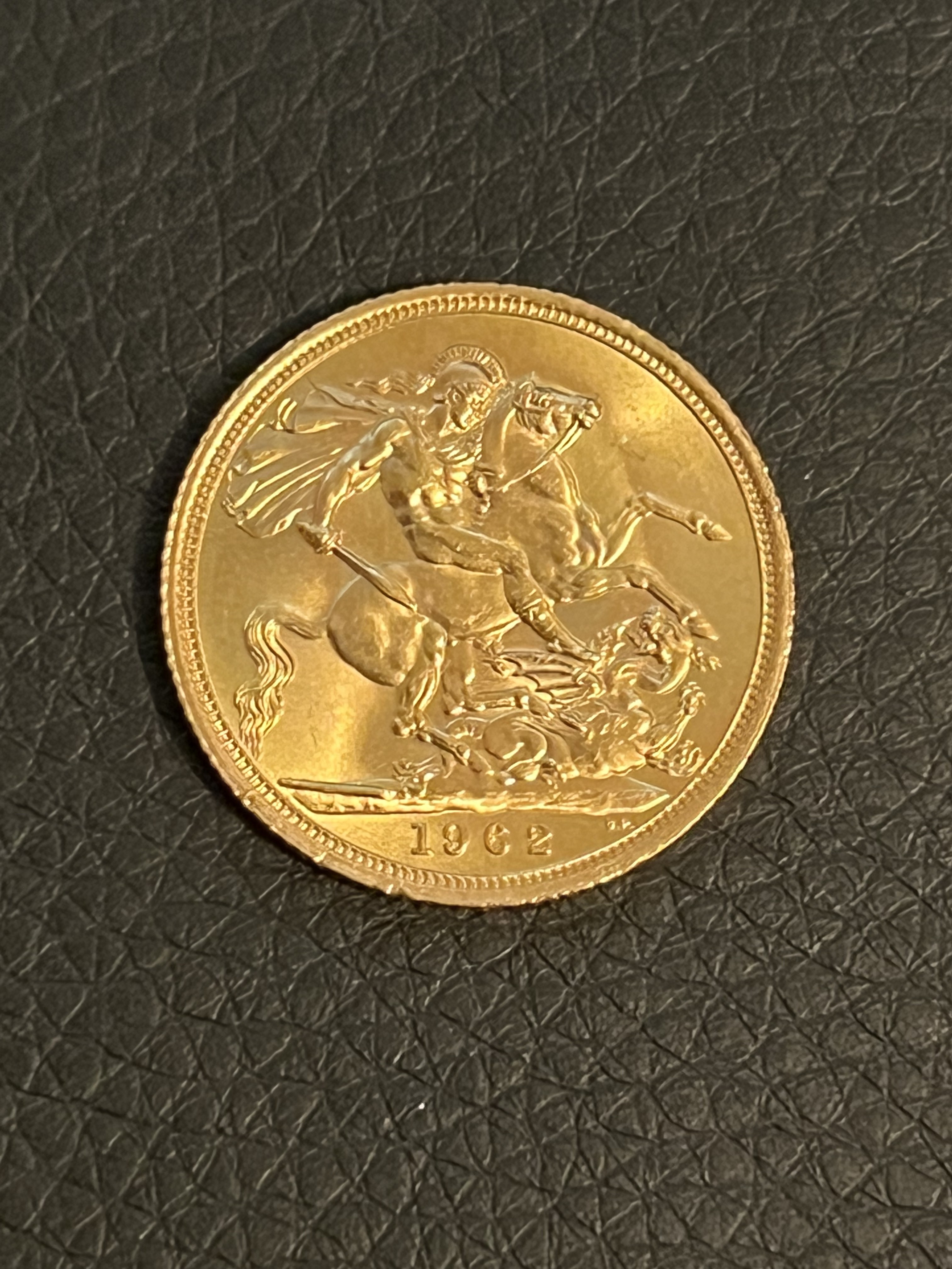 Queen Elizabeth Sovereigns - UK (Ungraded) - The Silver Forum